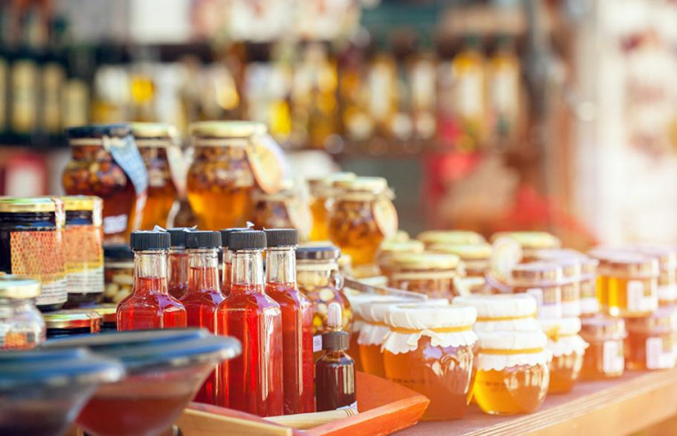 Glass Jars & Bottles | Rawlings